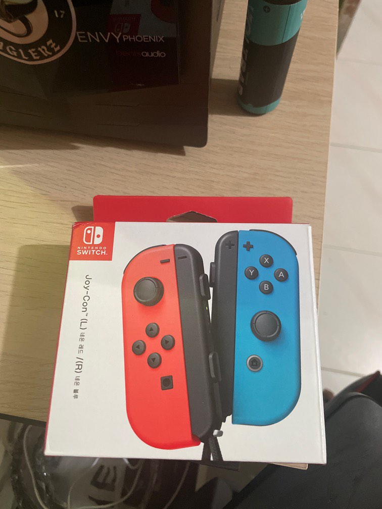 Nintendo switch Joy-con, Video Gaming, Gaming Accessories, Controllers ...