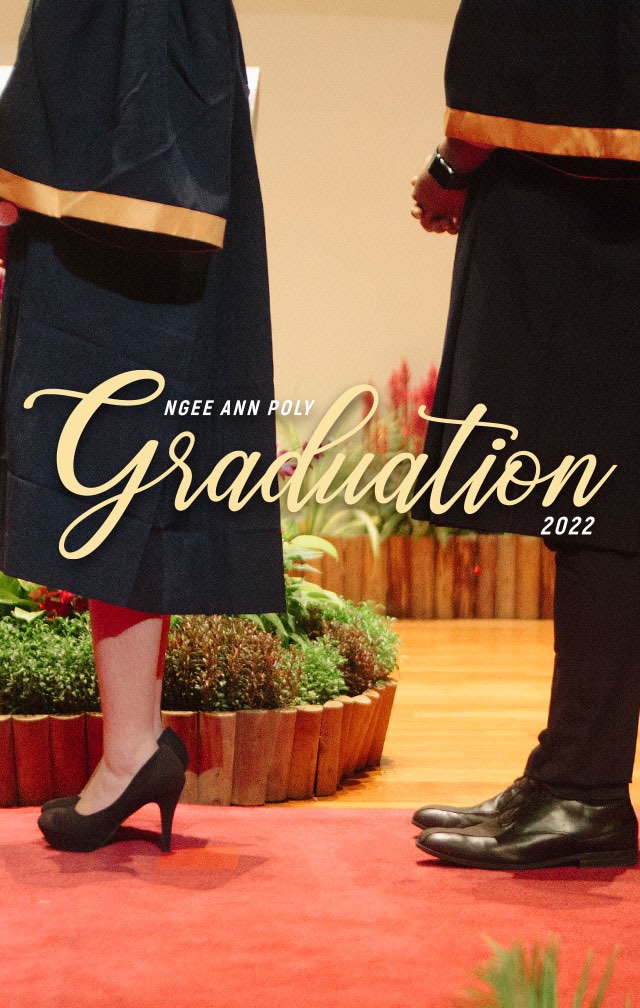 NP Ngee Ann Polytechnic Graduation Gown (Size M), Women's Fashion ...