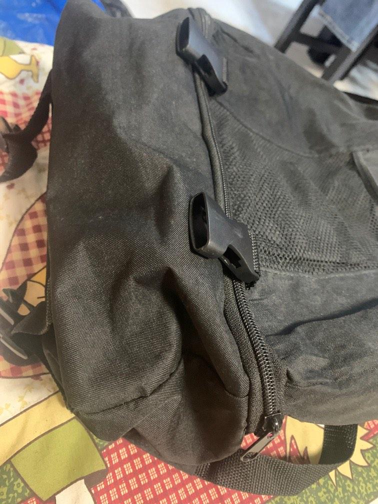 Original Lee black packpack, Men's Fashion, Bags, Backpacks on Carousell