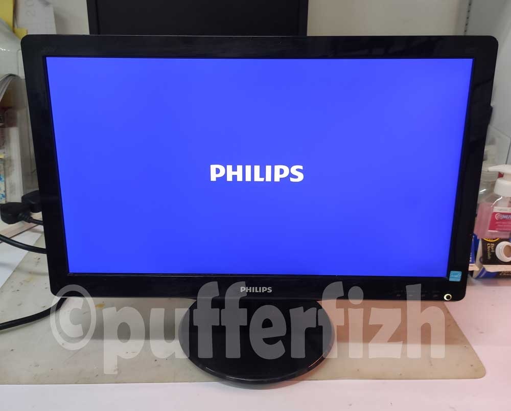 Philips 19.5inch LED monitor 200V4LSB, Computers & Tech, Parts ...
