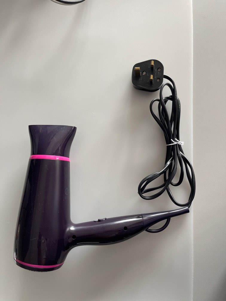 Philips essential care 1600w hair dryer, Beauty & Personal Care, Hair on Carousell