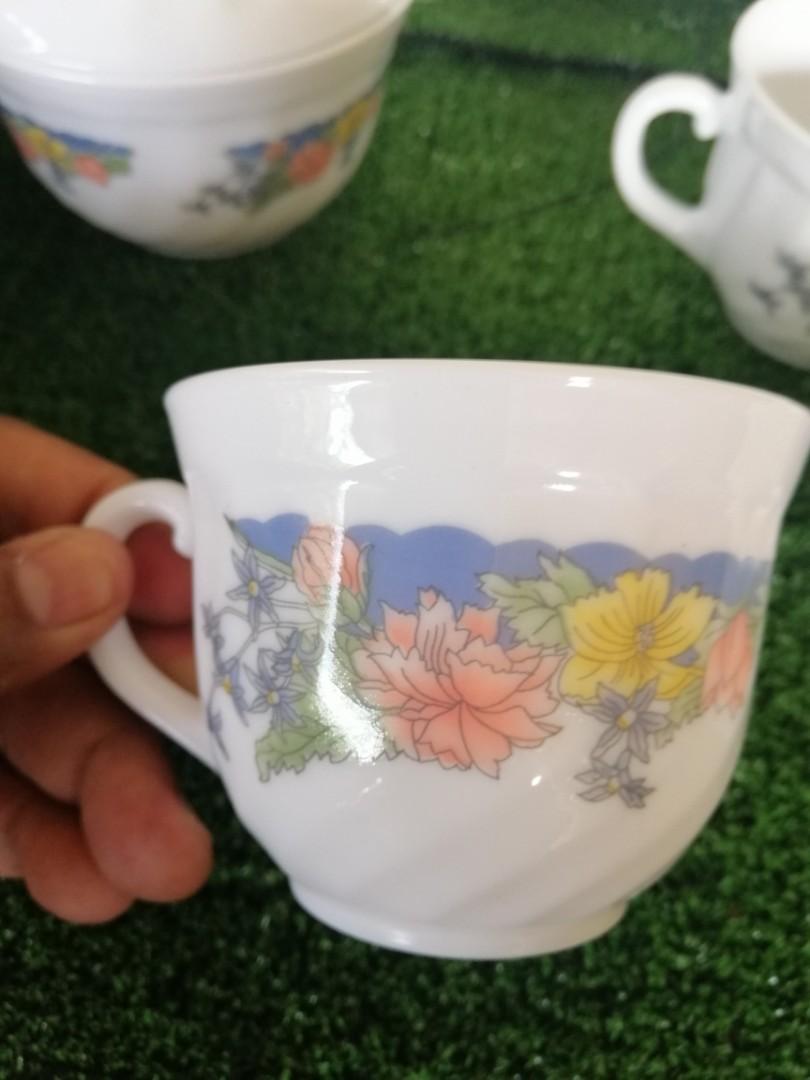 pinggan & cawan ARCOPAL vintage, Hobbies & Toys, Collectibles ...