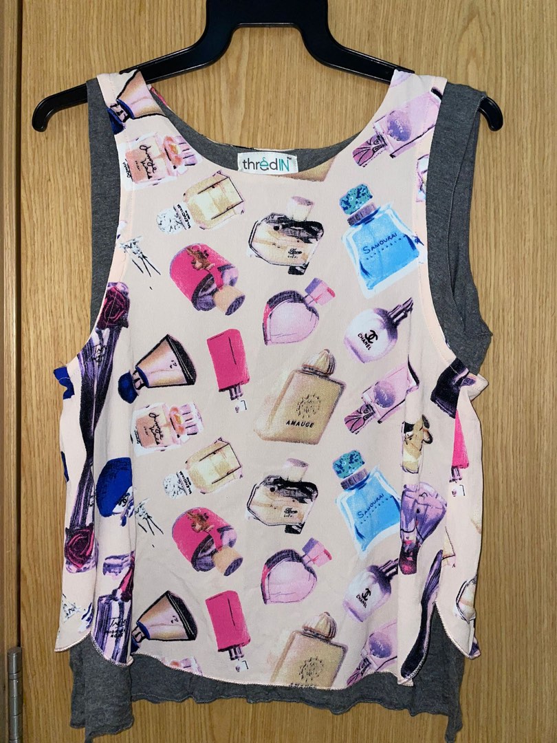 Pre-loved clothes, Women's Fashion, Tops, Blouses on Carousell