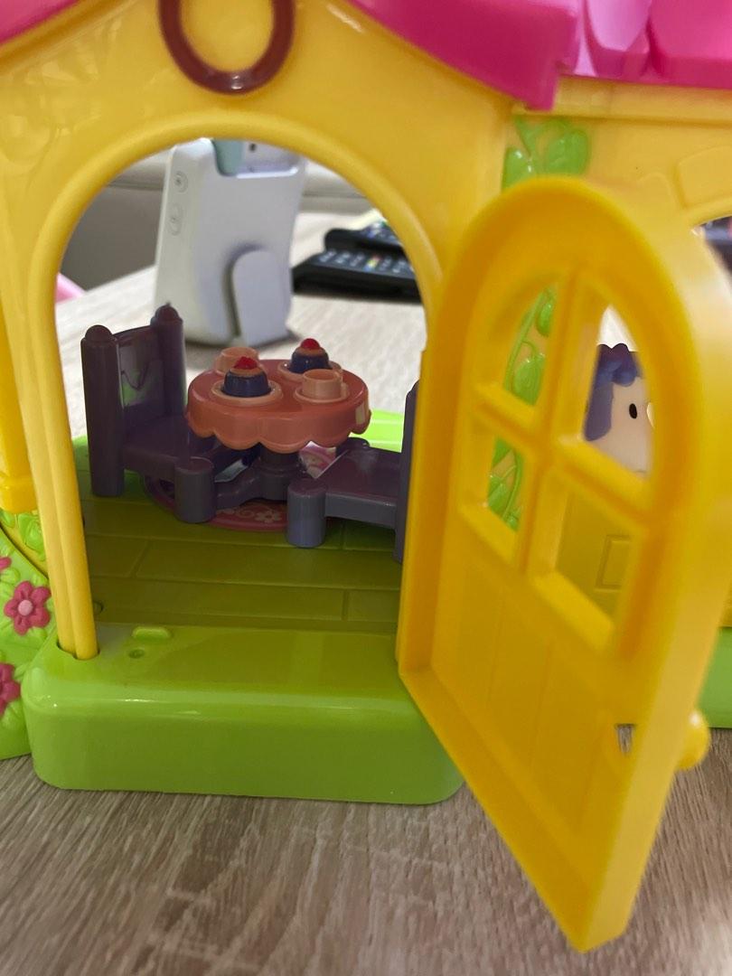 Pretend play farm house, Hobbies & Toys, Toys & Games on Carousell