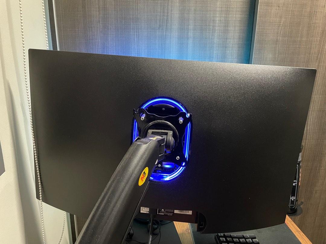 Prism+ X270 PRO Curved Gaming Monitor, Computers & Tech, Parts ...