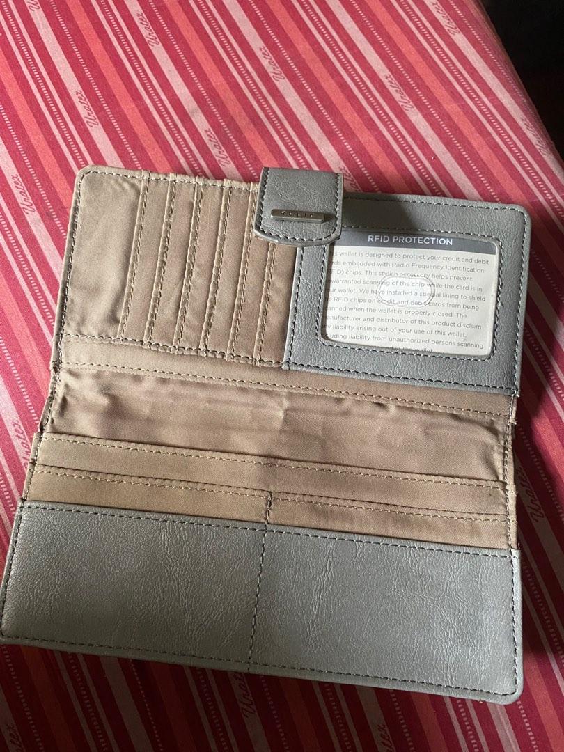 Relic by Fossil Wallet, Women's Fashion, Bags & Wallets, Wallets & Card ...