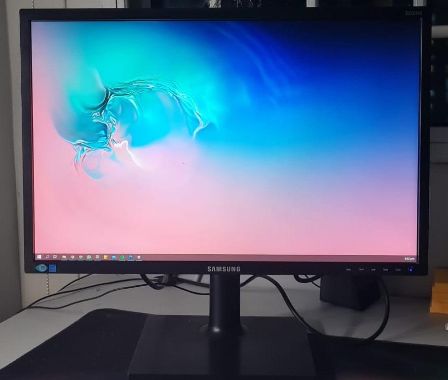 Samsung 21.5" Monitor!, Computers & Tech, Parts & Accessories, Monitor ...