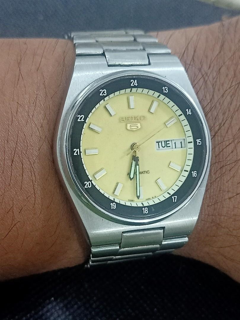 Seiko automatic, Men's Fashion, Watches & Accessories, Watches on Carousell