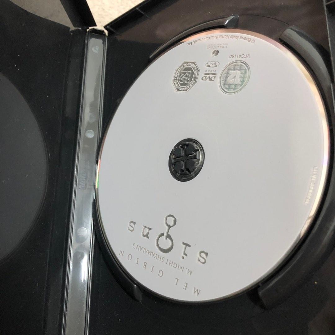 Signs Movie DVD, Hobbies & Toys, Music & Media, CDs & DVDs on Carousell