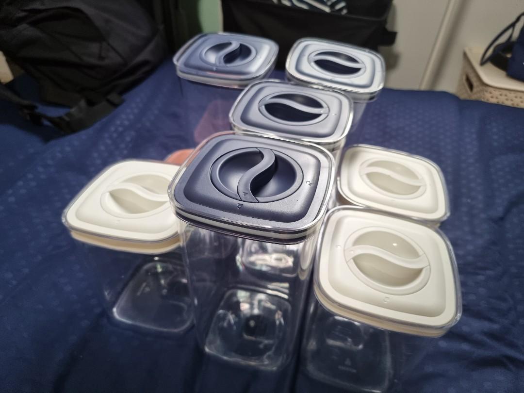 (9 pieces) Stackable Twist Lock Transparent Food Storage, Furniture ...