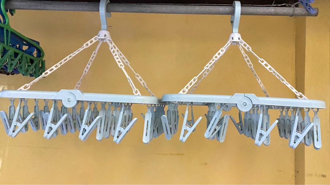 32 CLIPS SIPITAN, Babies & Kids, Baby Nursery & Kids Furniture, Other ...