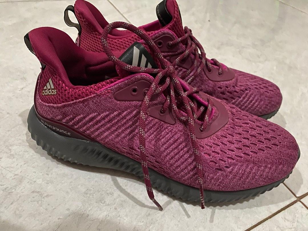 Adidas alpha bounce, Fesyen Wanita, Sepatu di Carousell