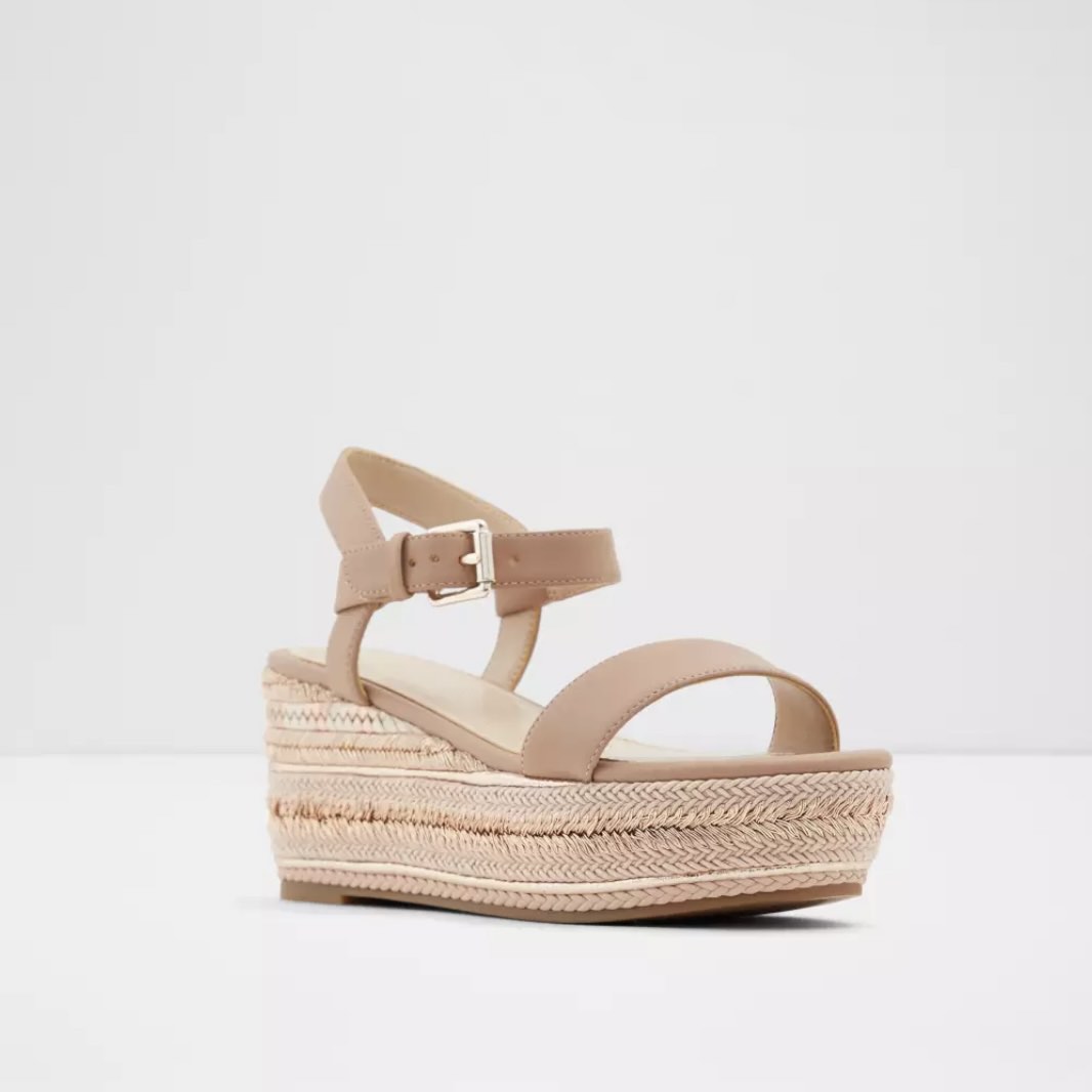 ALDO Wedge 8.5, Women's Fashion, Footwear, Wedges on Carousell