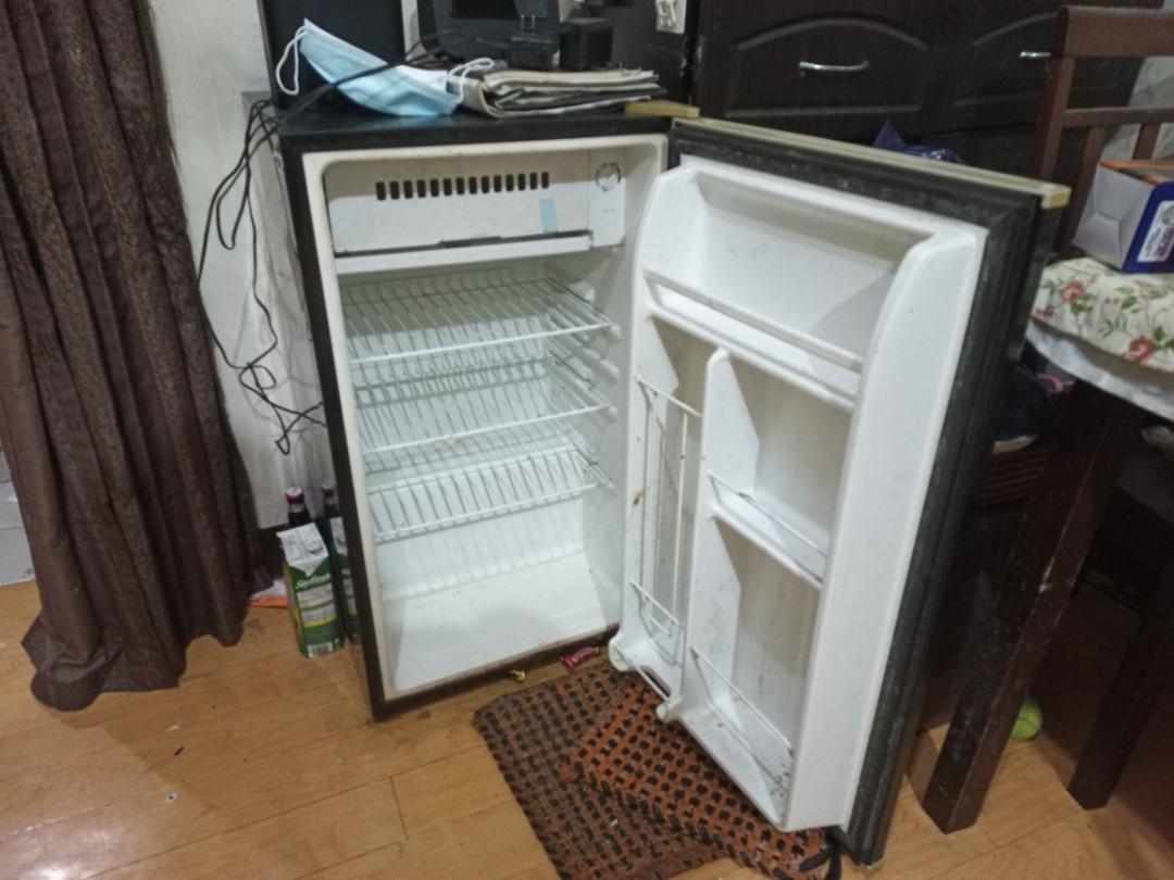 American Home Personal Ref, TV & Home Appliances, Kitchen Appliances ...