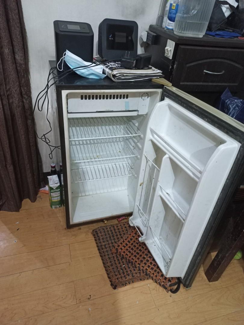 American Home Personal Ref, TV & Home Appliances, Kitchen Appliances, Refrigerators and Freezers ...