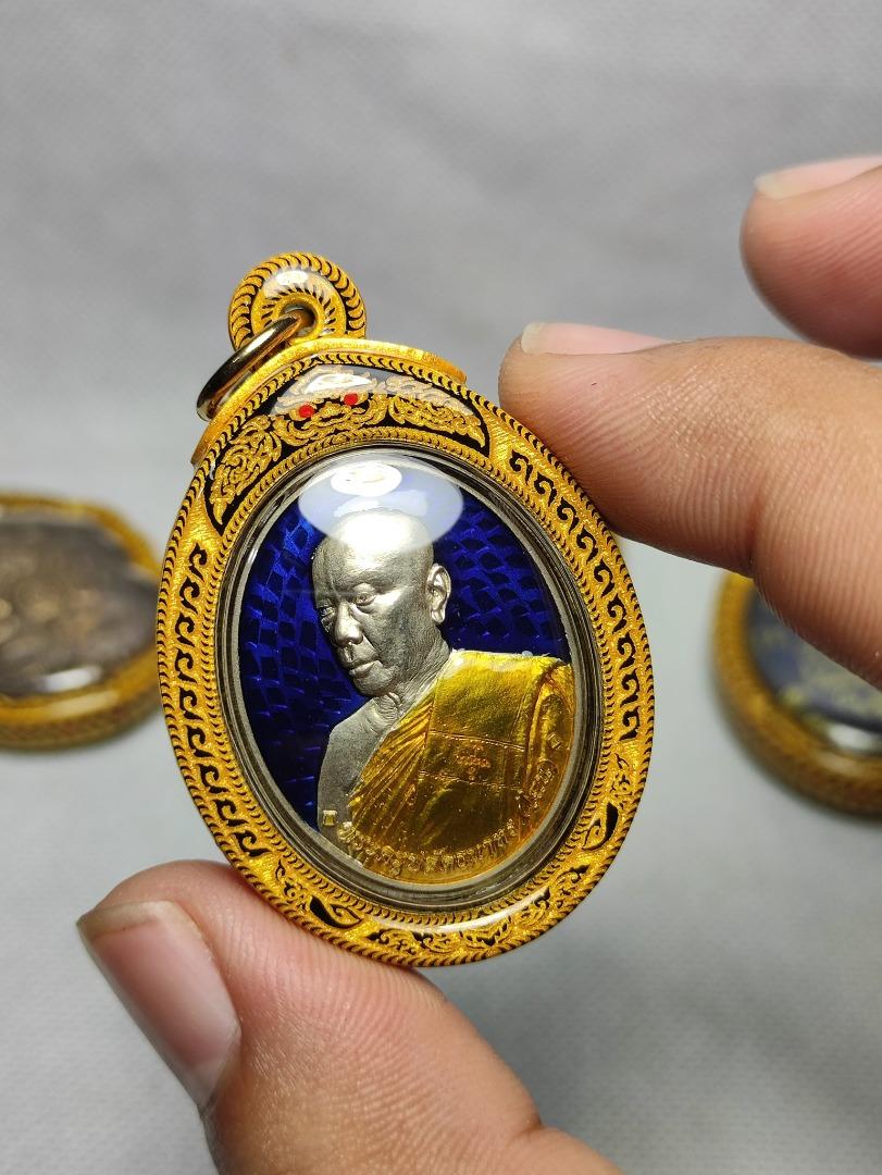 Laser Casing Amulet GOLD, Hobbies & Toys, Memorabilia & Collectibles ...