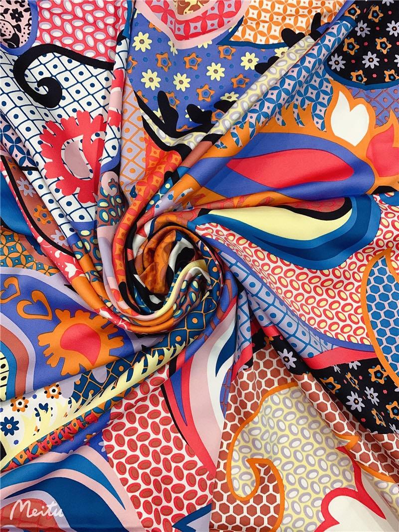 Authentic Bimba y lola scraf, Women's Fashion, Watches & Accessories ...