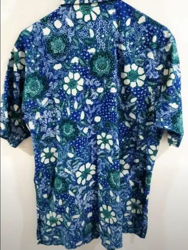 Batik keris pria, Fesyen Pria, Pakaian , Atasan di Carousell Batik keris pria, Fesyen Pria, Pakaian , Atasan di Carousell