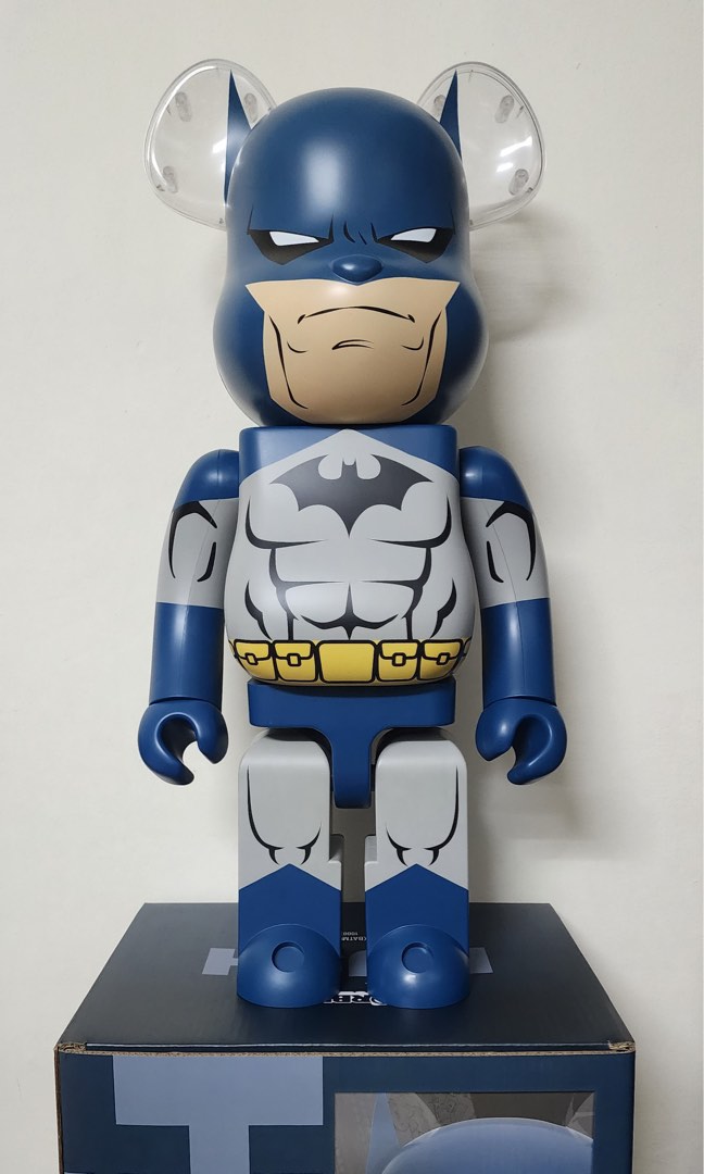Bearbrick Batman 1000%, Hobbies & Toys, Toys & Games on Carousell