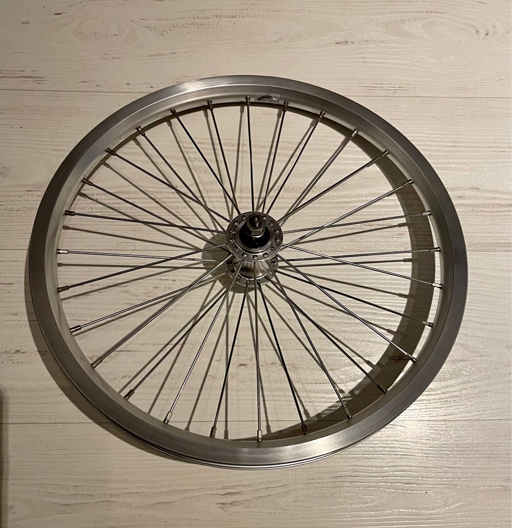 Brompton standard front wheel, Sports Equipment, Bicycles & Parts ...