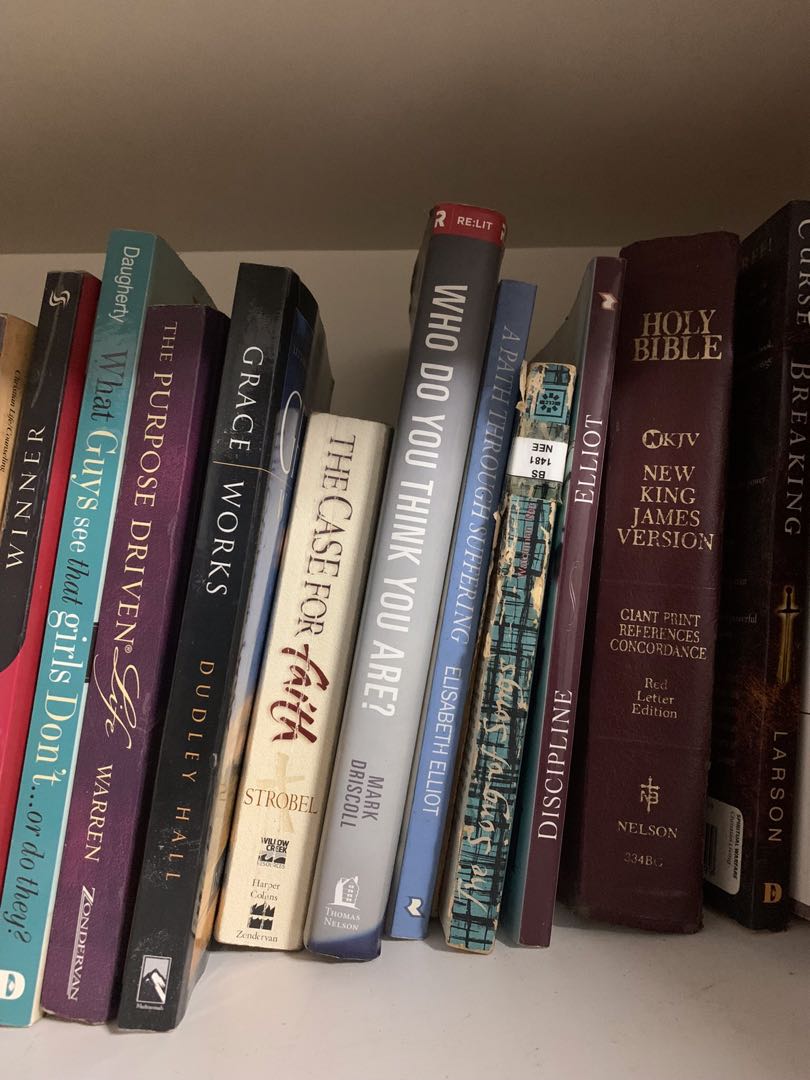 Christian books 2 - Rick warren, Elizabeth Elliot, Hobbies & Toys, Books & Magazines, Religion ...