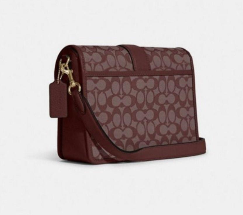 Coach Dempsey Messenger Sling Bag, Women's Fashion, Bags & Wallets ...