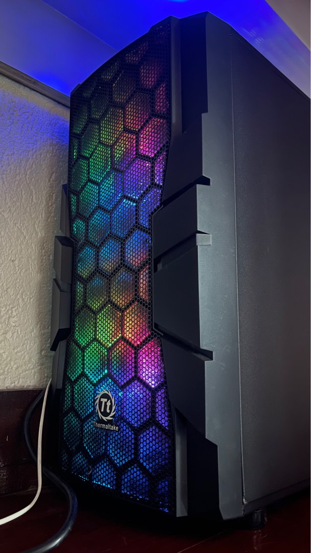 CPU for sale Intel Core i5 9400F Gigabyte 2390 M Gaming Kingston Hyper ...