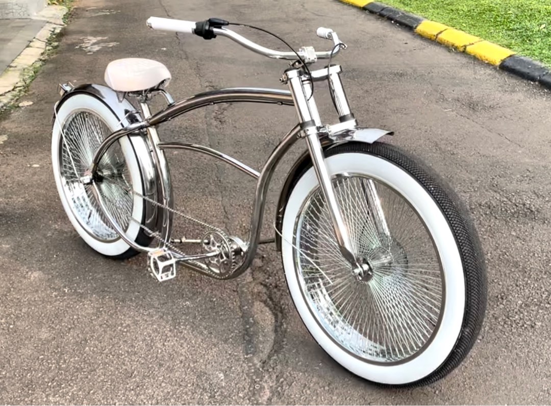 Custom Chrome Cruiser Frameset for 26” or Fatbike Rims, Sports ...