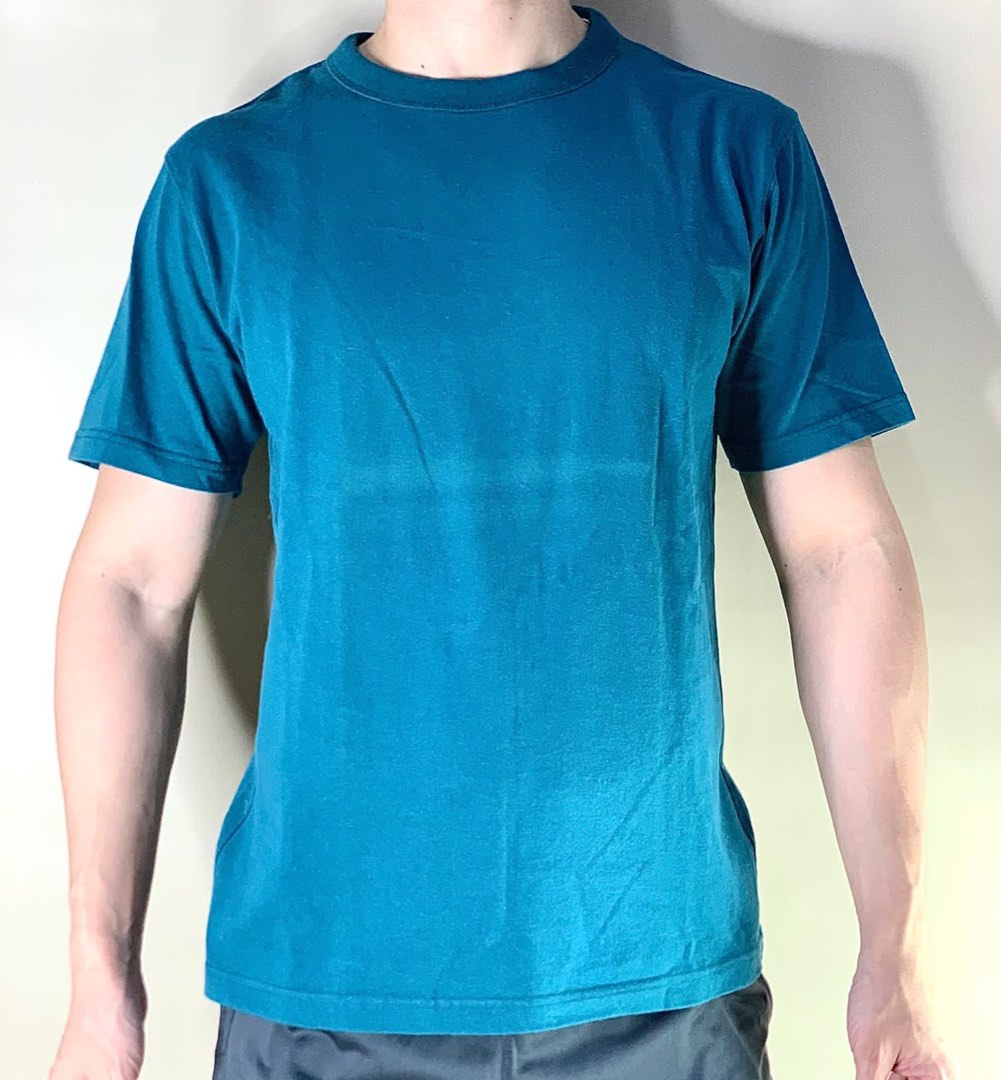 DEFECT Uniqlo T-Shirt Crew Neck Lengan apendek Kaos Pria Original ...