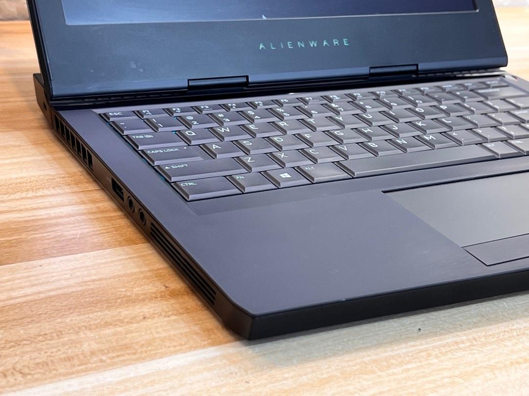 Dell Alienware 13 R3 i7-7th Gen 16GB RAM 256GB SSD M2 + 256GB SSD M2 ...