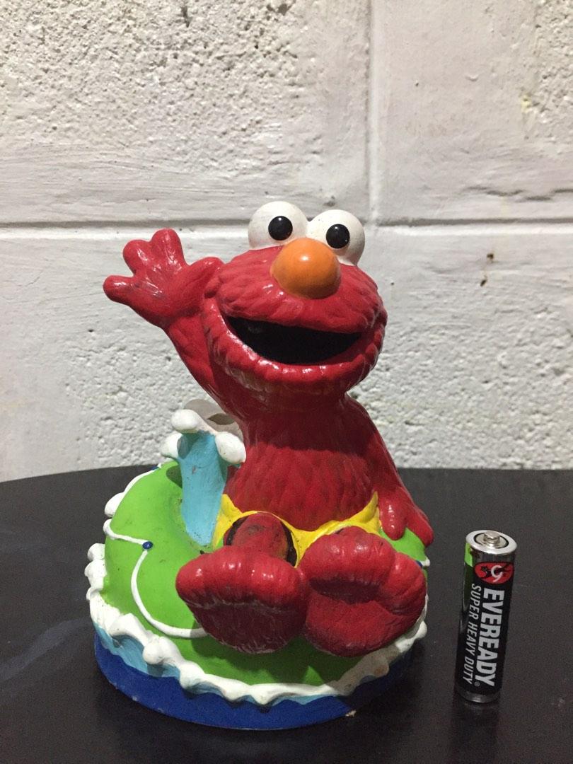 Elmo Vinyl Figure, Hobbies & Toys, Toys & Games on Carousell
