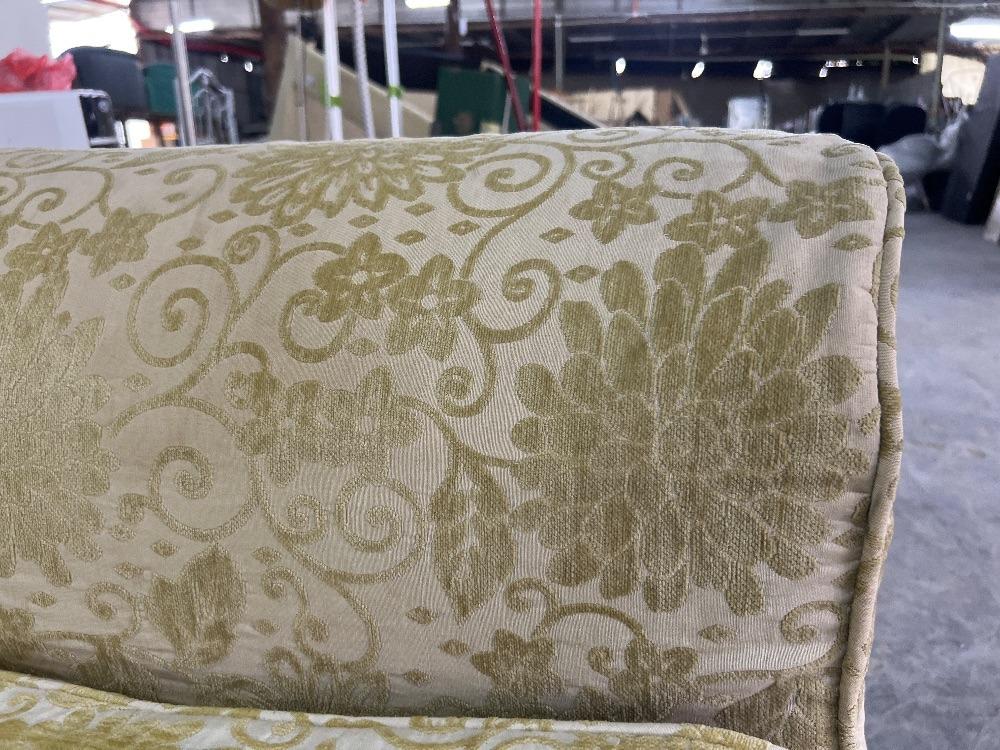 Floral Pattern Fabric 3 Seater Sofa / Fabrik Corak Bunga Sofa 3 Tempat ...