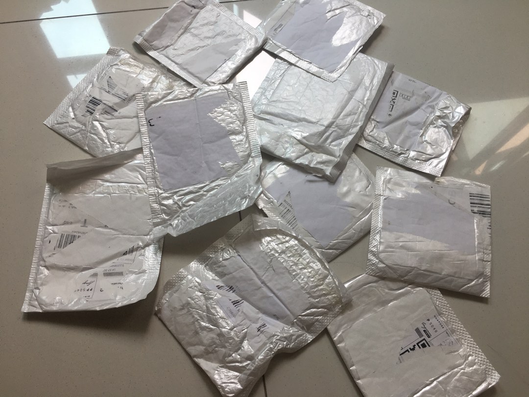 FREE Small Bubble Wrap Packaging Envelopes, Everything Else on Carousell