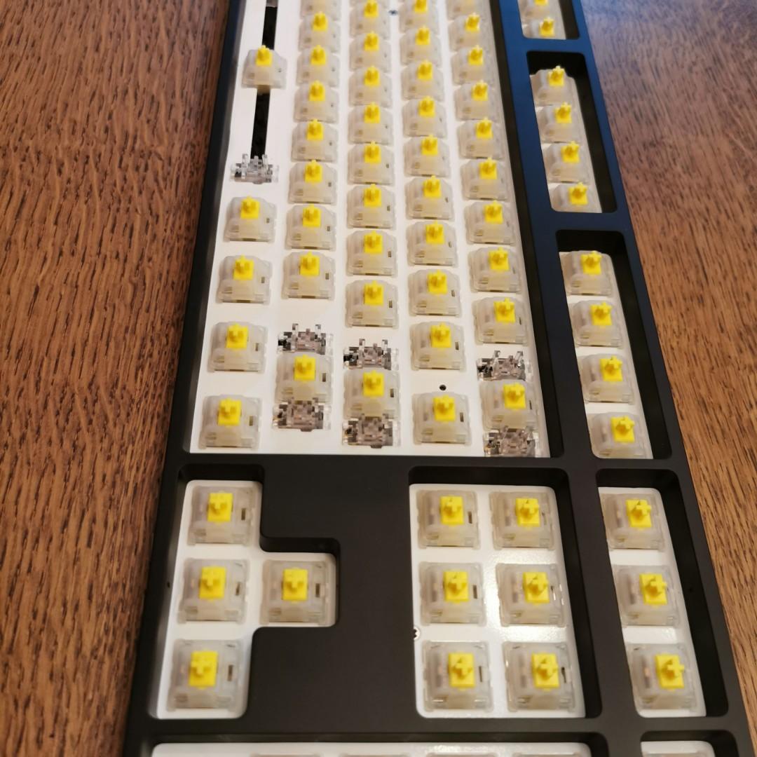 Fully Modded 100% Mechanical Keyboard (without keycaps), Computers ...