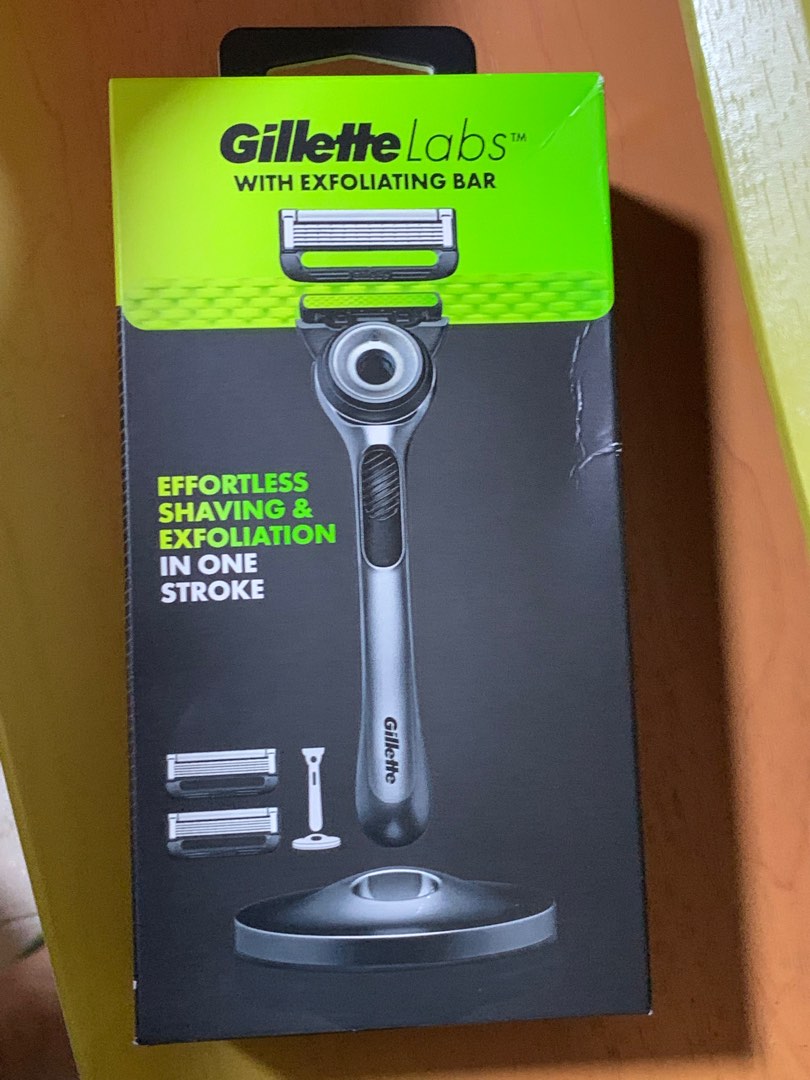 Gillette Labs with Exfoliating bar shaver, Beauty & Personal Care, Men ...