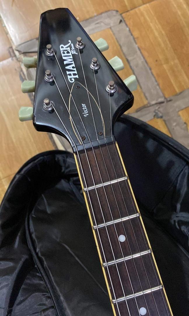 Hamer XT Vector Flying V (Black Noir) MII, Hobbies & Toys, Music ...