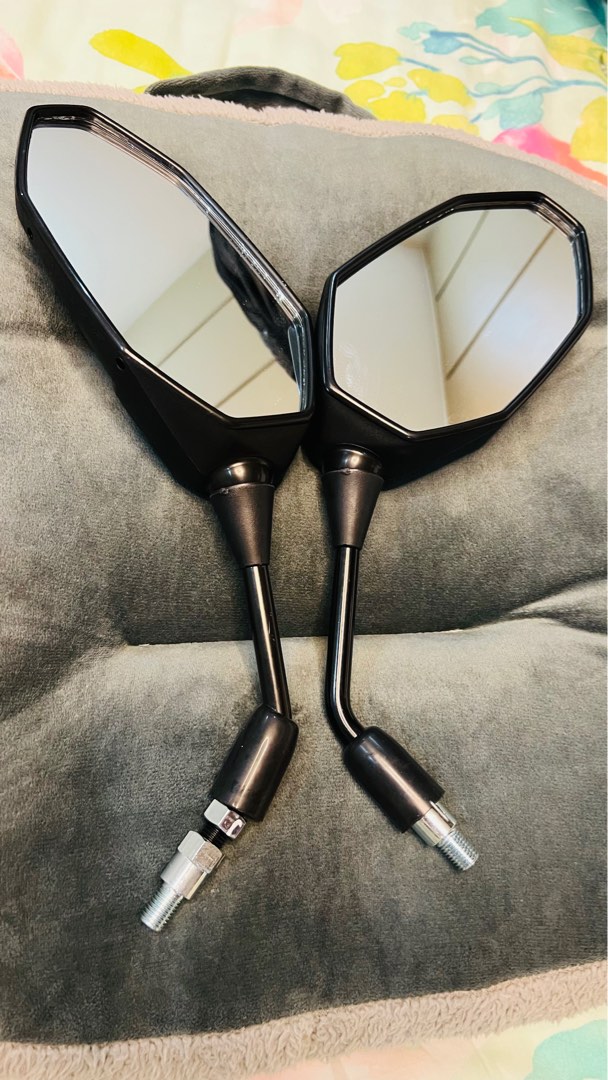 Honda ADV 160 original side mirror, Motorcycles, Motorcycle Accessories ...