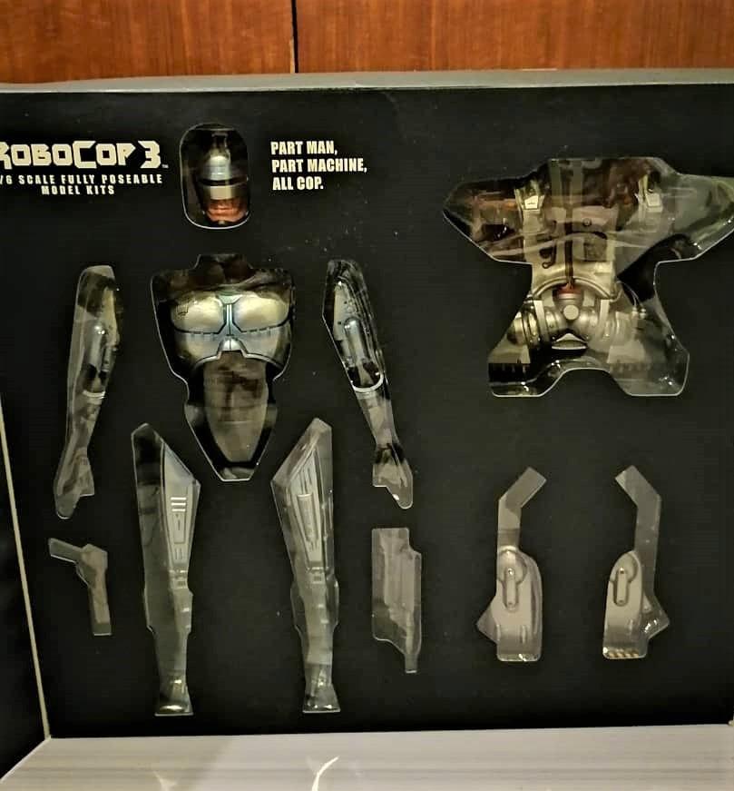 Hot Toys MMS32 - Robocop 3 With Flight Pack Version, Hobbies & Toys ...