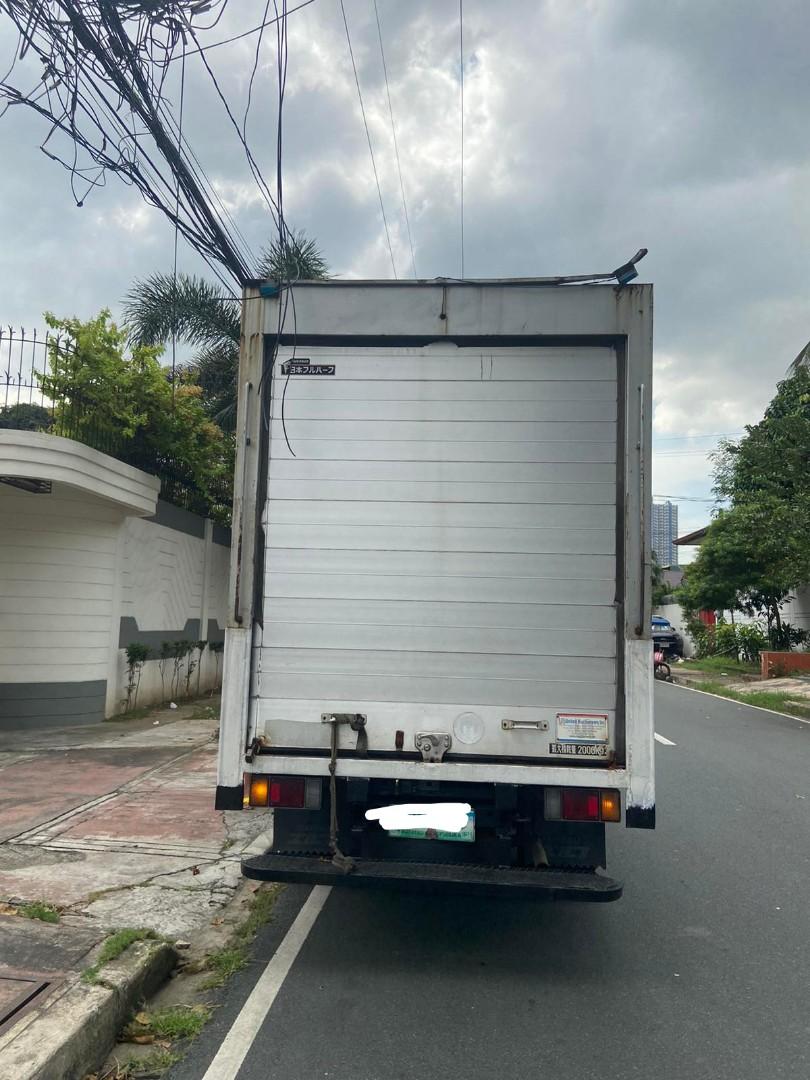 Isuzu ELF Aluminum Van 16ft, Special Vehicles, Heavy Vehicles on Carousell