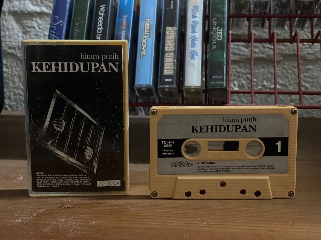 Kaset Hitam Putih Kehidupan kompilasi, Hobbies & Toys, Music & Media ...