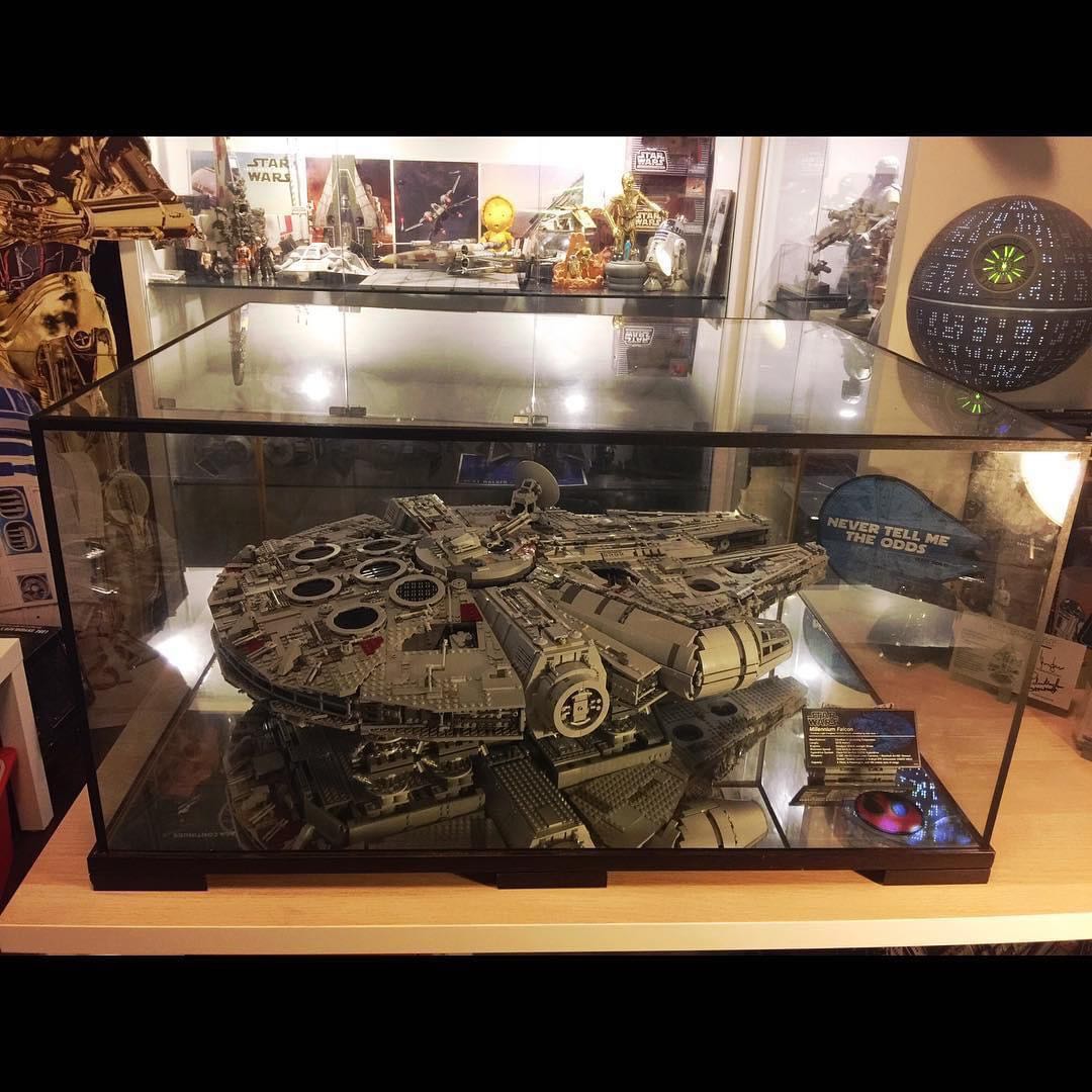 lego ucs millennium falcon, Hobbies & Toys, Toys & Games on Carousell