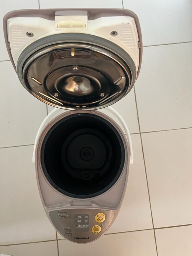 Panasonic thermal pot 3L, TV & Home Appliances, Kitchen Appliances ...