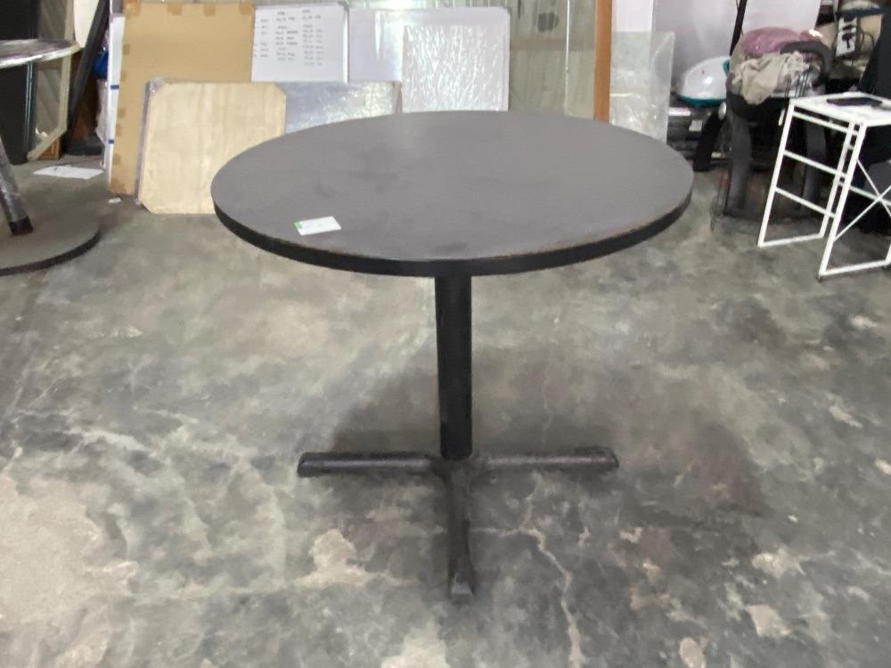 Round Wooden Coffee Table Black Colour / Meja Kopi Kayu Bulat Warna ...