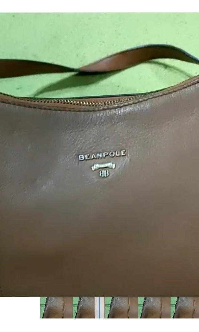 Turun harga Shoulder bags beanpole, Barang Mewah, Tas & Dompet di Carousell