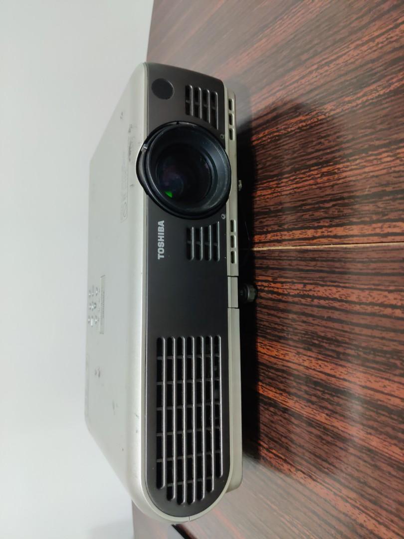 Toshiba projector, TV & Home Appliances, TV & Entertainment, Projectors ...