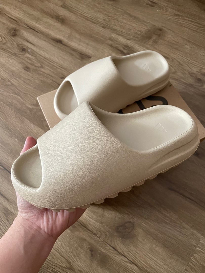 US 5 / UK 5 Yeezy Slide Bone, Women's Fashion, Footwear, Flipflops and ...