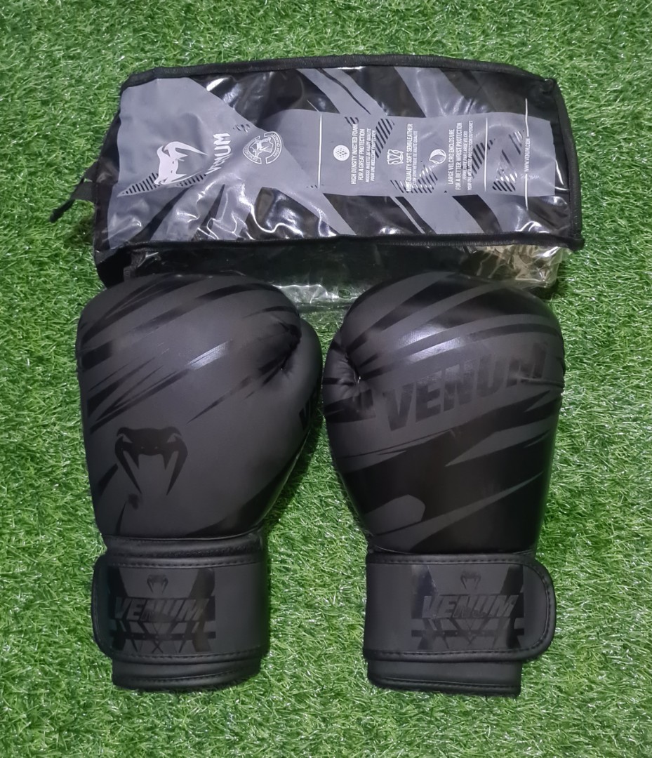 VENUM EXCLUSIVE EDITION BOXING GLOVES, Sports Equipment, Sports & Games ...