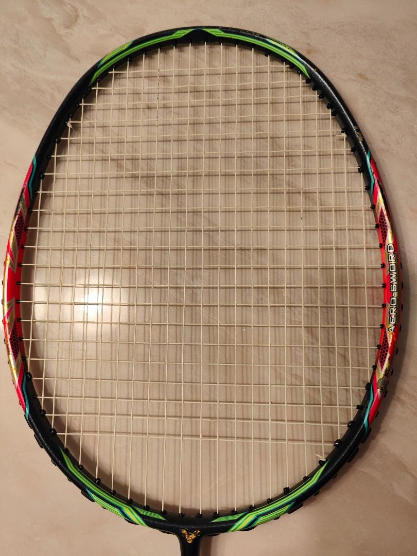 Victor Jetspeed S10 3U Badminton Racket, Sports Equipment, Sports ...