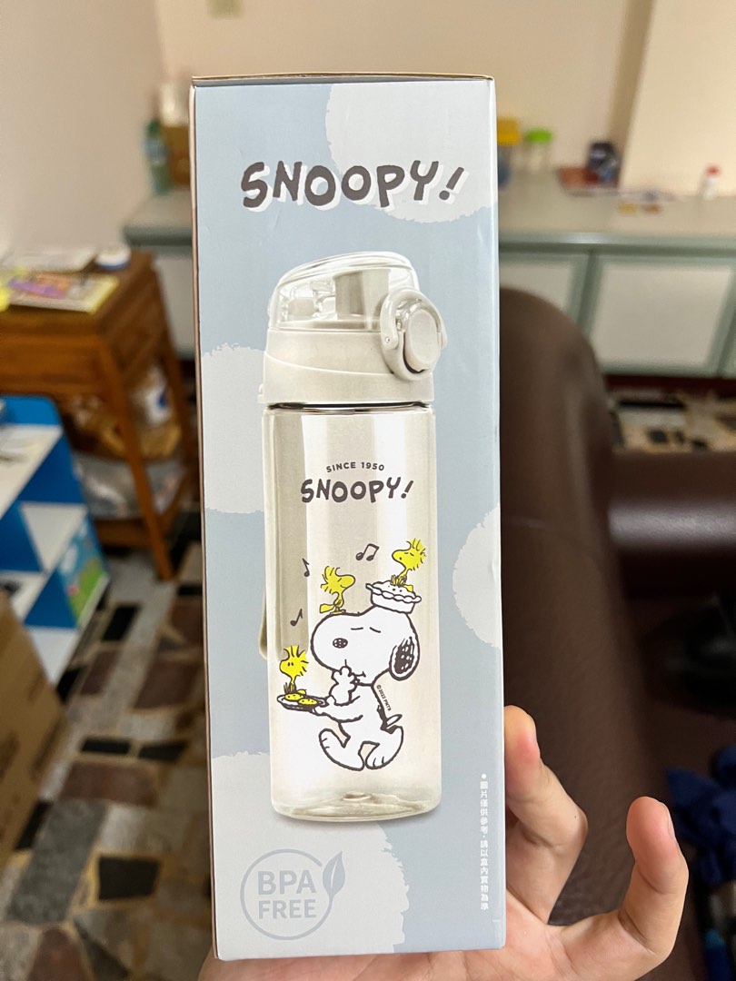史努比 隨身瓶 造型水壺 600ml 小夥伴提手水瓶 全新 snoopy, 家具及居家用品, 廚具和餐具, 水杯、水壺在旋轉拍賣