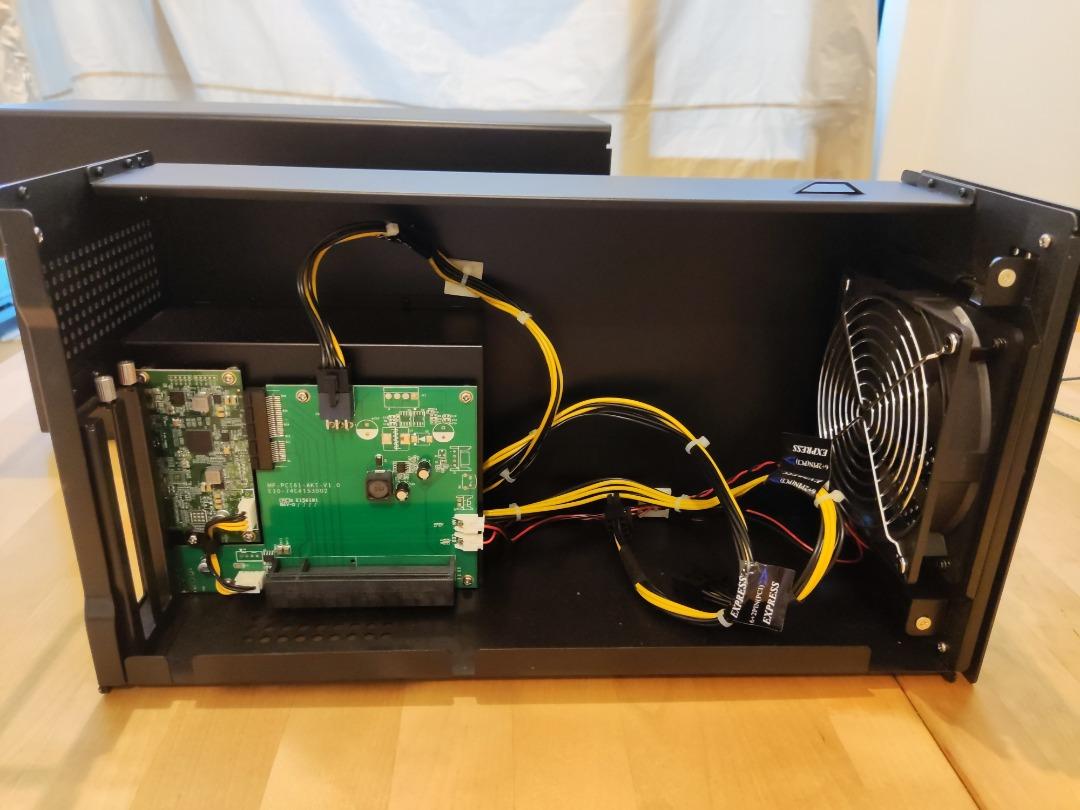 AKiTiO Node egpu 外接顯示卡轉接盒, 電腦＆科技, 電腦周邊及配件, 電腦周邊產品 - Carousell